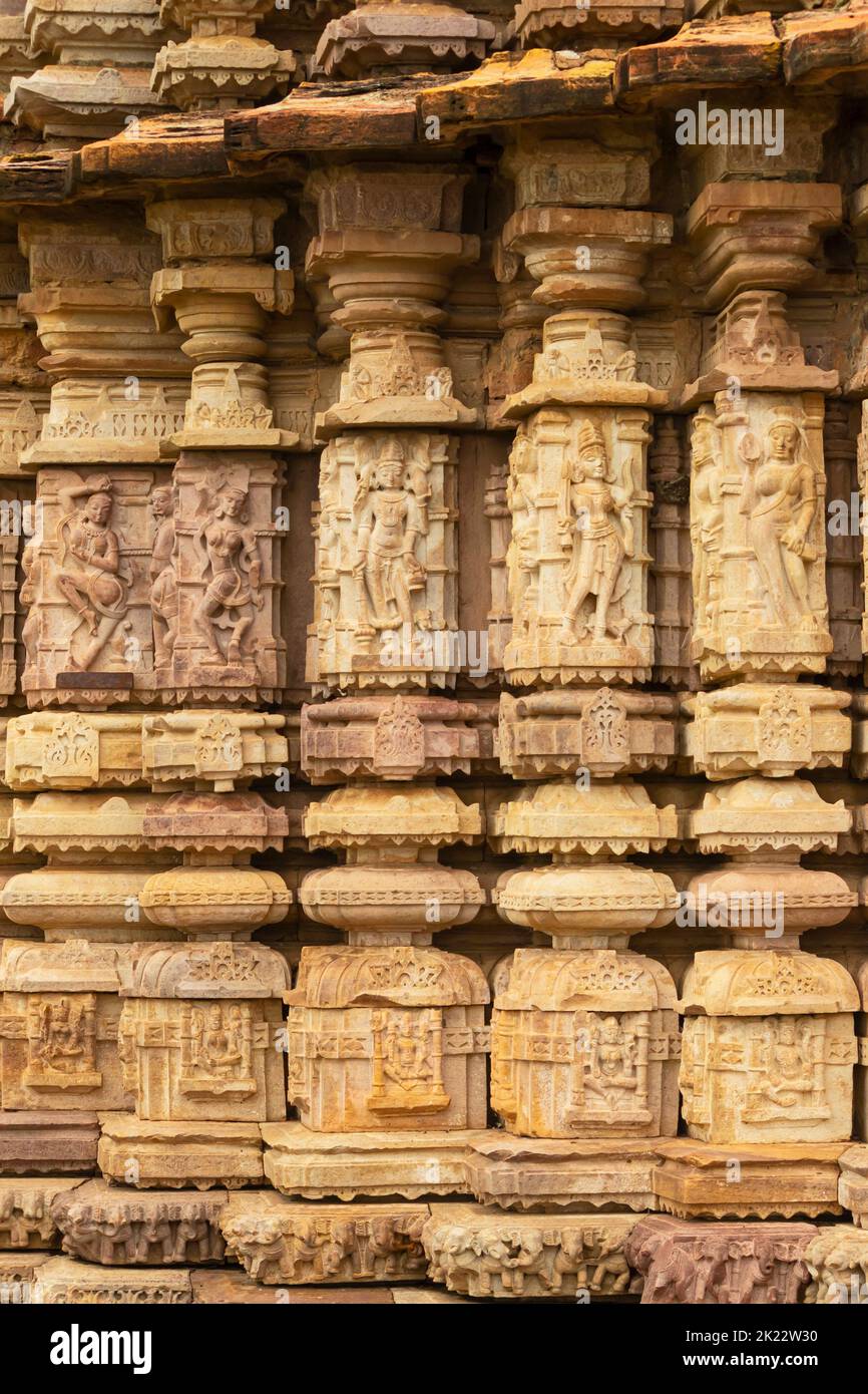 Carvings of the Temple wall of Hajareshwara Temple, Bijolia, Bhilwara ...