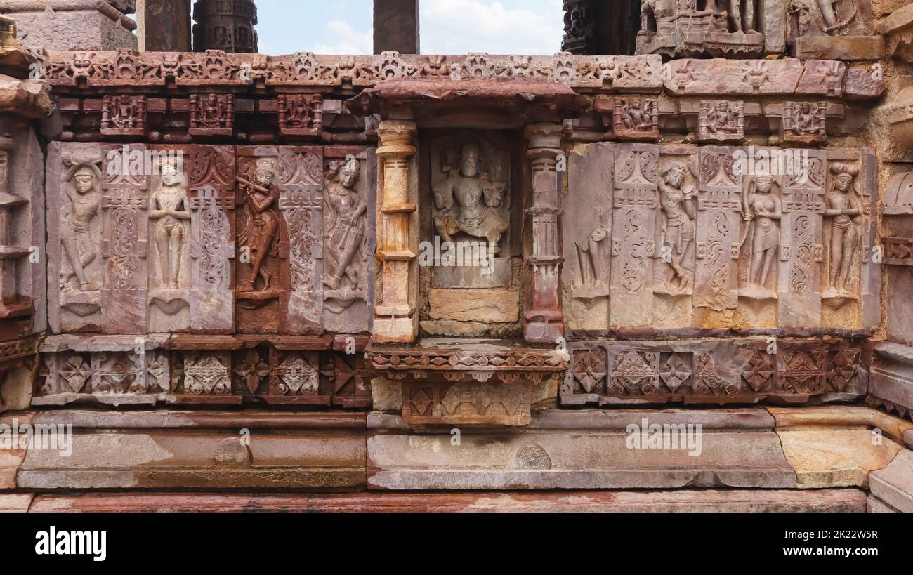 Carvings of Apsaras on the Mahakala Temple, Bijolia, Bhilwara ...