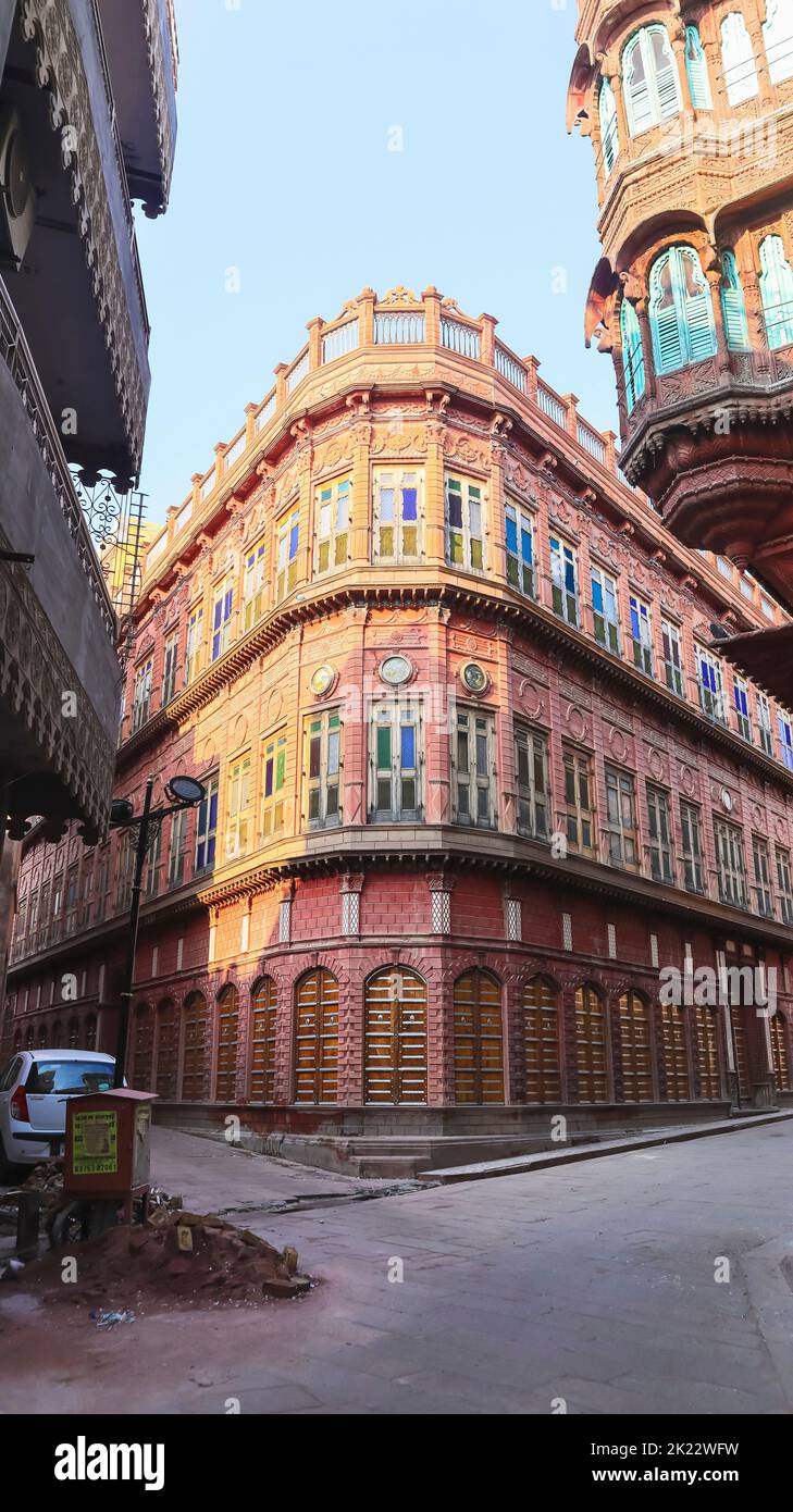 Stone town haveli style hi-res stock photography and images - Alamy