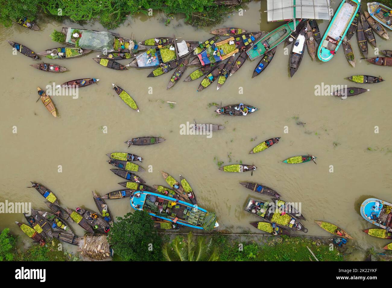 Bangladesh venders hi-res stock photography and images - Alamy