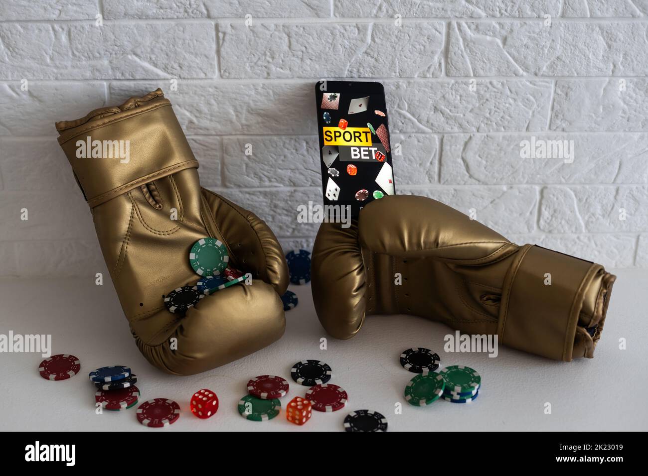 Advertisement for boxing match hi-res stock photography and images - Alamy