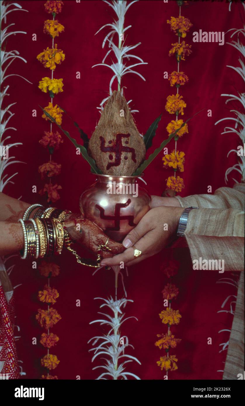 Hindu Wedding Kalash Symbols