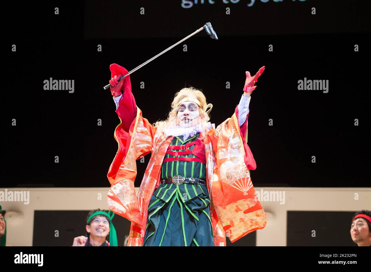 Well japanese kabuki actors hi-res stock photography and images - Alamy