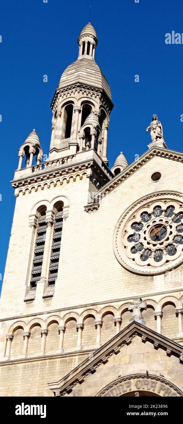 Eglise sainte anne hi-res stock photography and images - Alamy