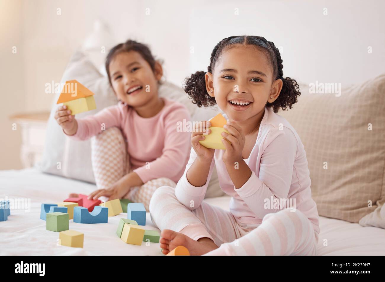 Children blocks hi-res stock photography and images - Alamy