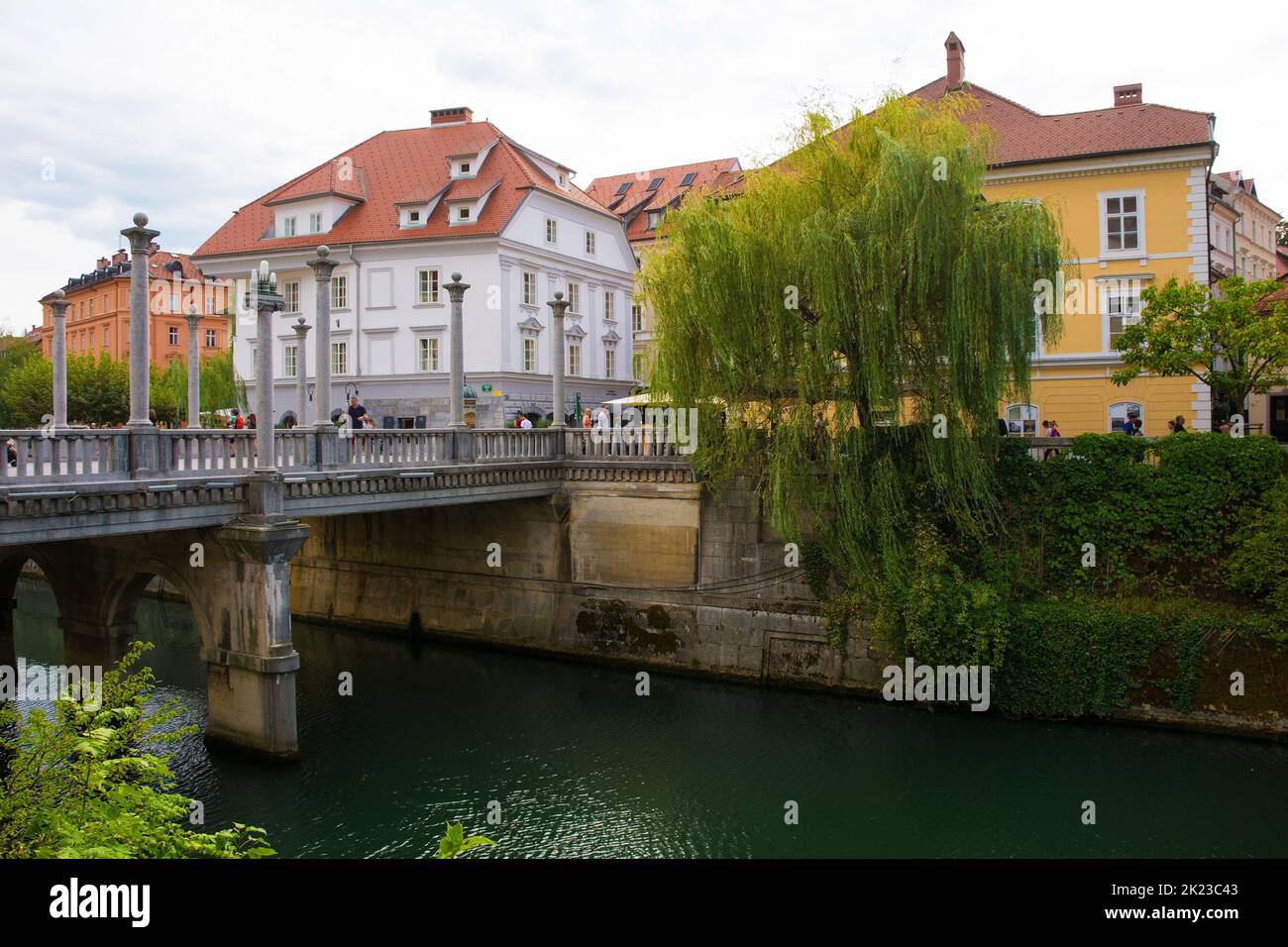 Cobblers bridge ljubljana hi-res stock photography and images - Alamy