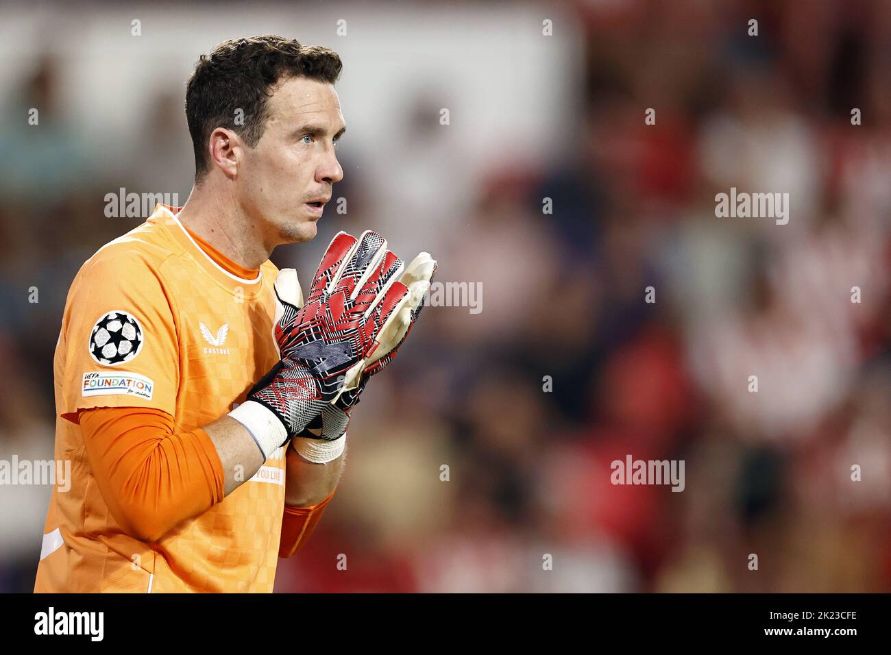 EINDHOVEN - Rangers FC goalkeeper Jon McLaughlin during the UEFA ...
