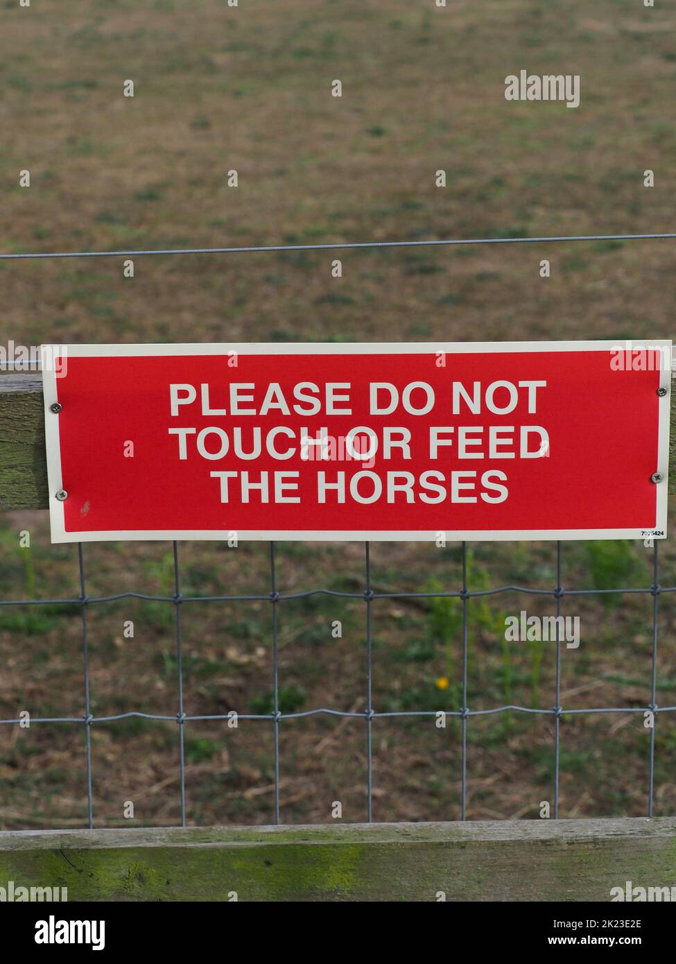 Instructional sign hi-res stock photography and images - Alamy