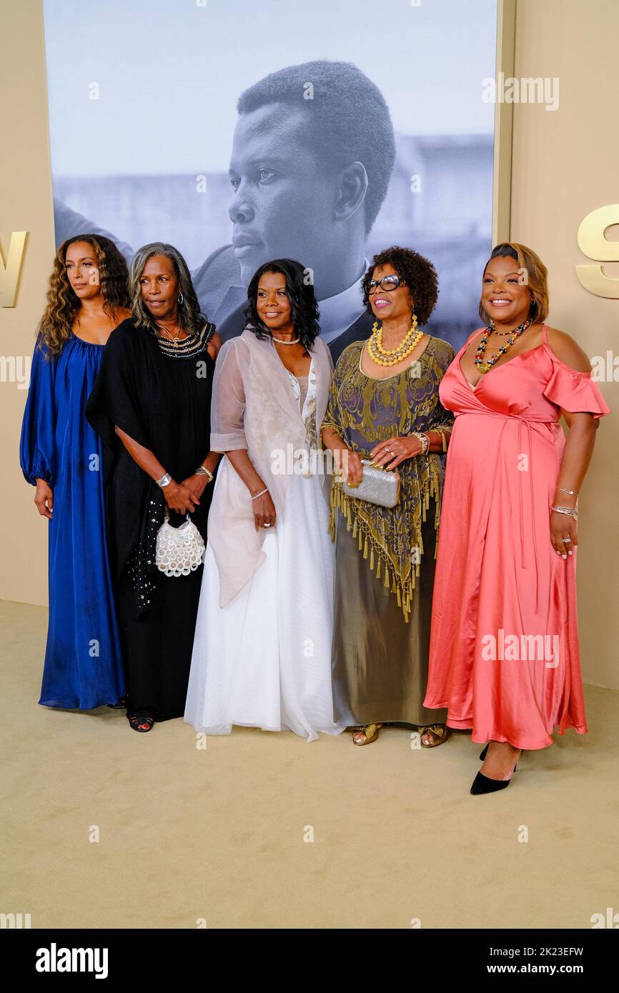 Los Angeles, CA, September 21, 2022. Anika Poitier, Pamela Poitier ...