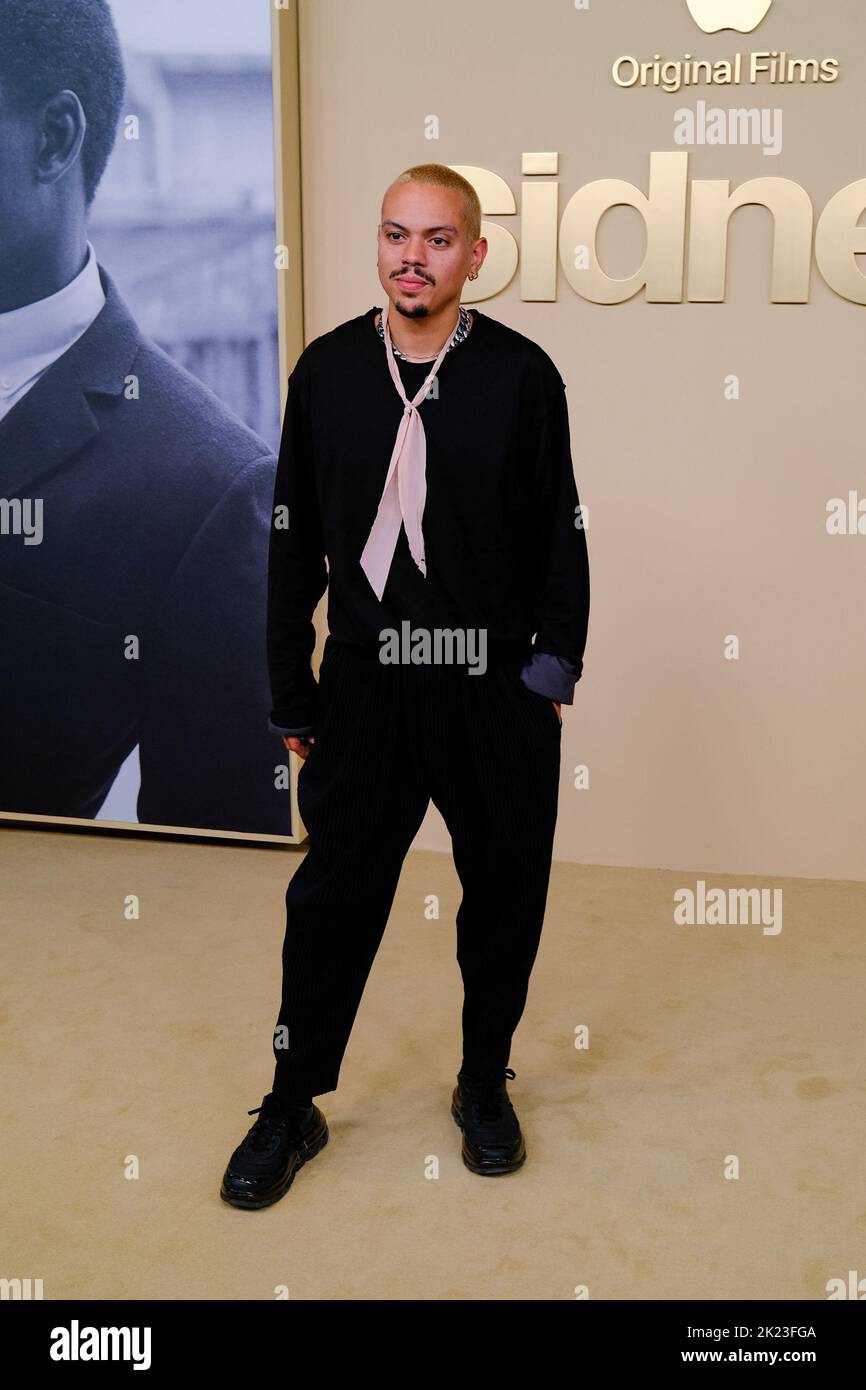 Los Angeles, CA, September 21, 2022. Evan Ross arrives at the premiere ...