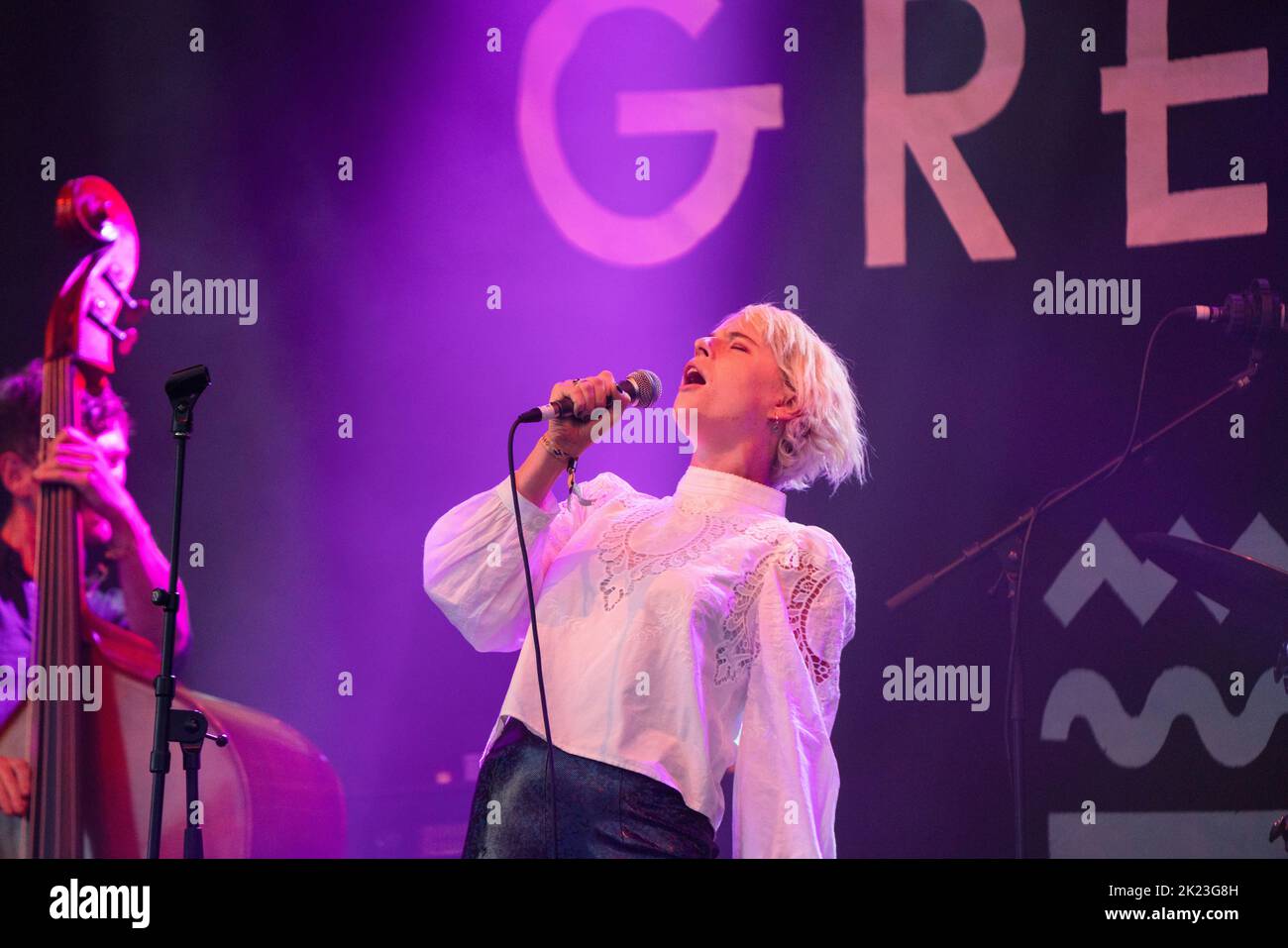 Jessie Buckley and Bernard Butler play the Walled Garden Stage at Green ...