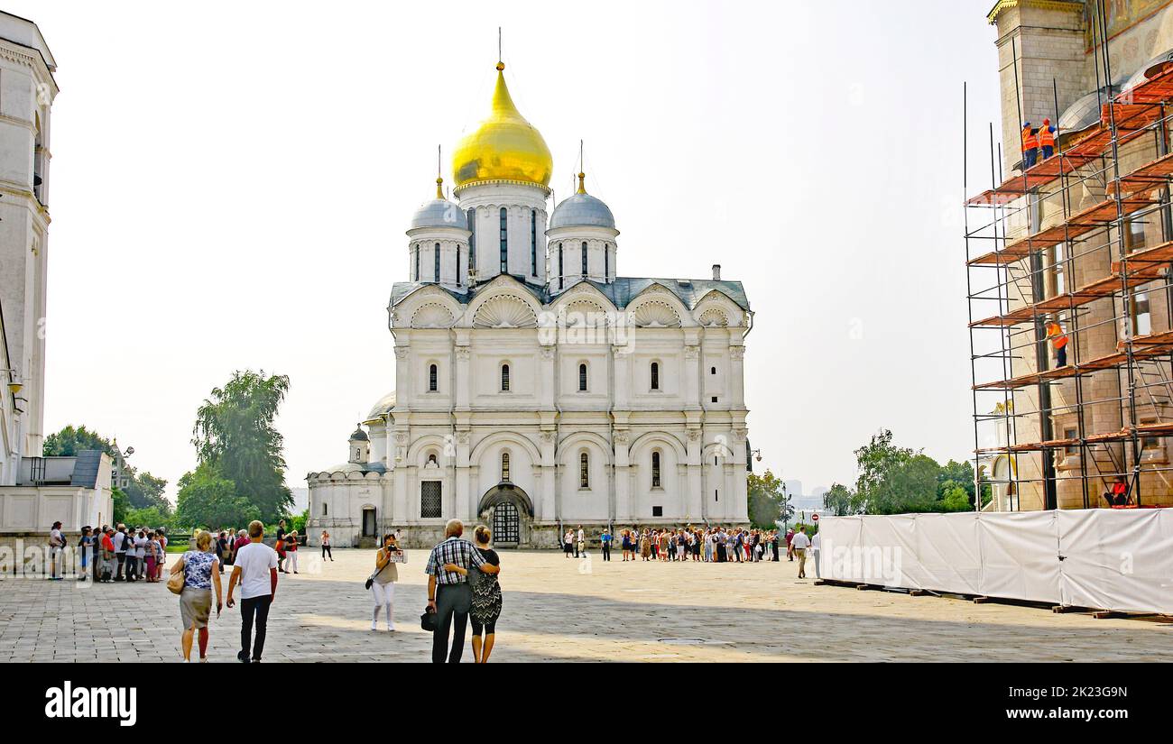 Walled compound hi-res stock photography and images - Alamy