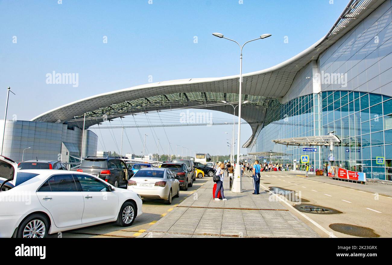 Moscow airport departures hi-res stock photography and images - Alamy
