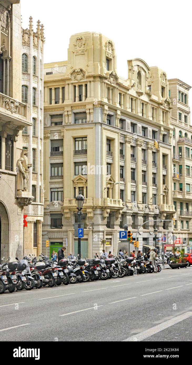 Facade of classic buildings in Barcelona, Catalunya, Spain, Europe ...