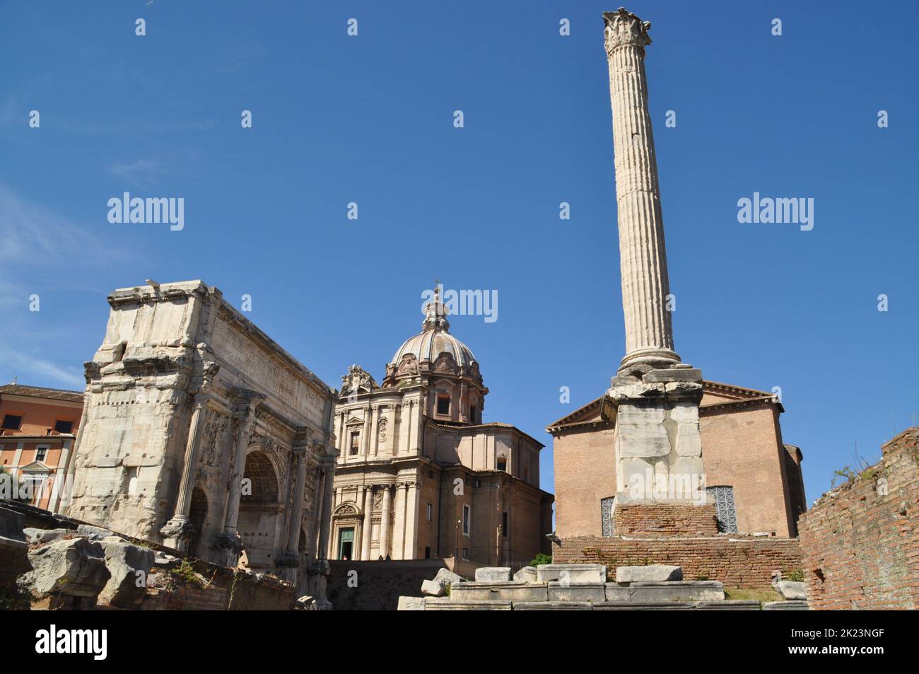 The Column of Phocas on the Roman Forum in Rome, Italy Stock Photo - Alamy