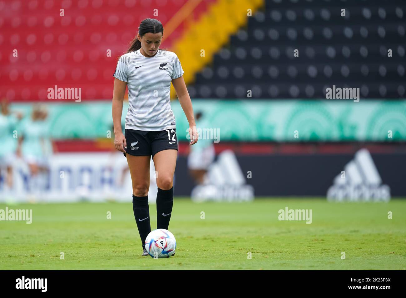 Ava collins hi-res stock photography and images - Alamy