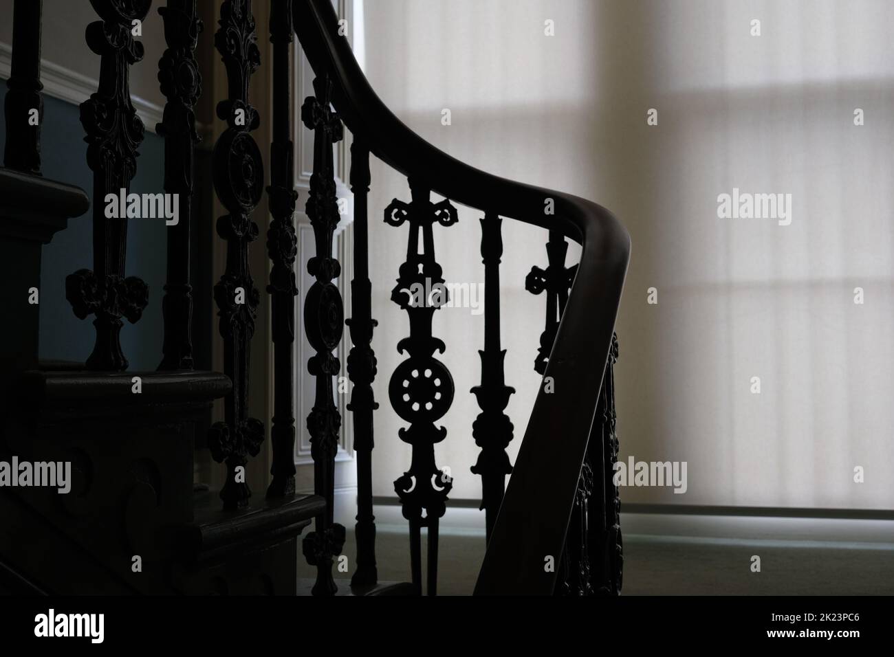 STAIRCASE VINTAGE ANTIQUE ORNATE VICTORIAN CAST IRON STAIRCASE WITH ...