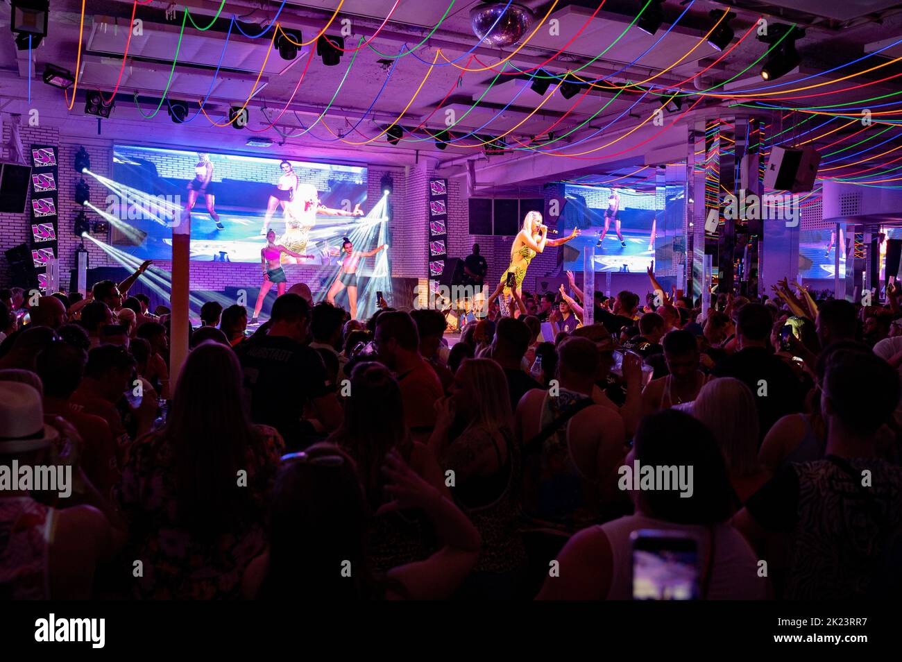 Isi glueck hi-res stock photography and images - Alamy