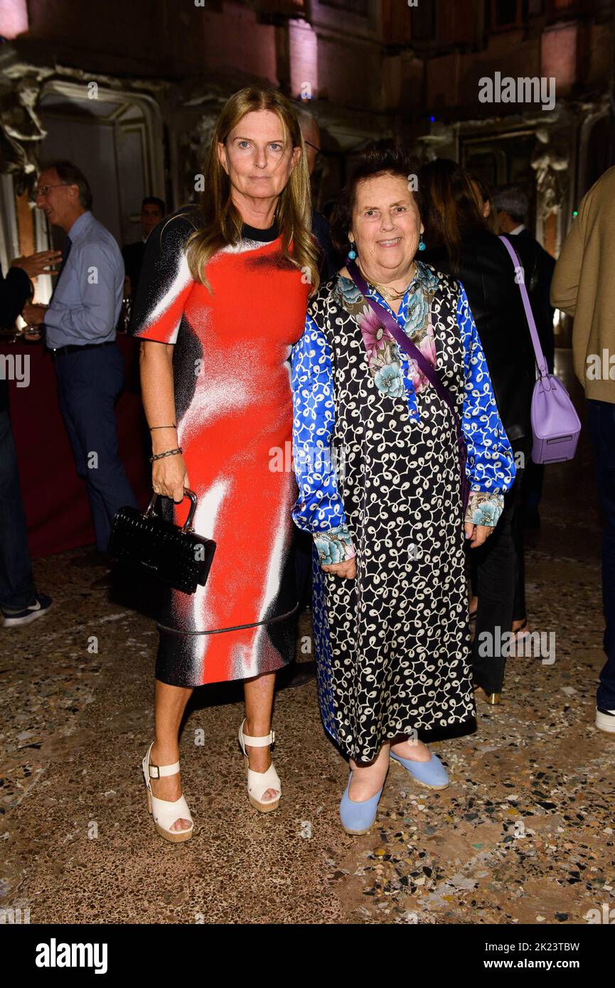 Emanuela Schmeidler , Suzy Menkes Opening Exhibition -Richard Avedon ...