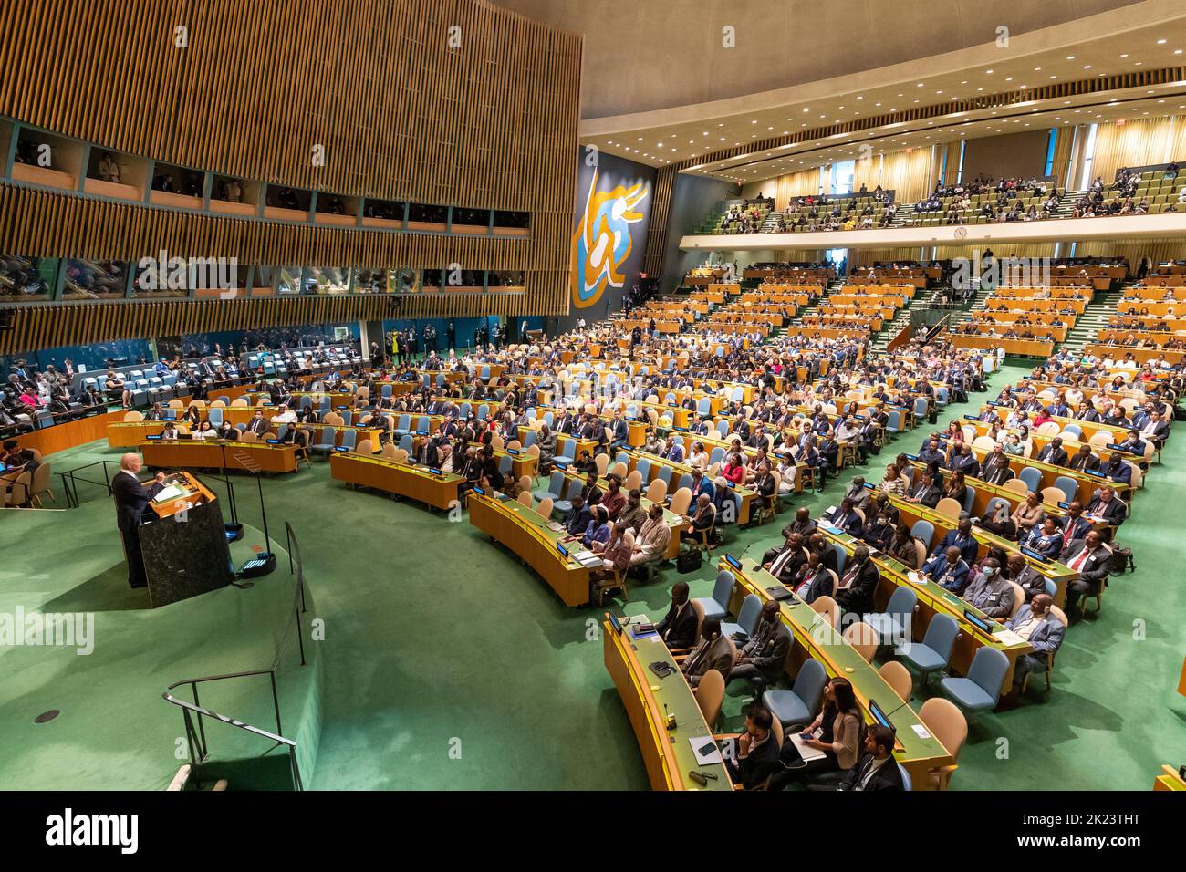 United nations building interior new york hi-res stock photography and ...