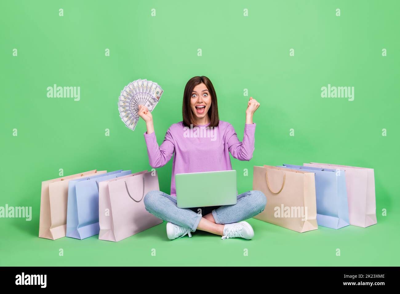 Full body size photo of young adorable attractive nice woman sitting ...