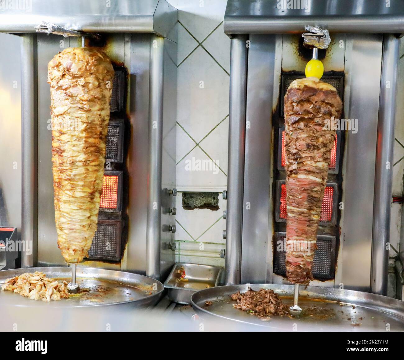 Chicken oven shawarma recipe hi-res stock photography and images - Alamy