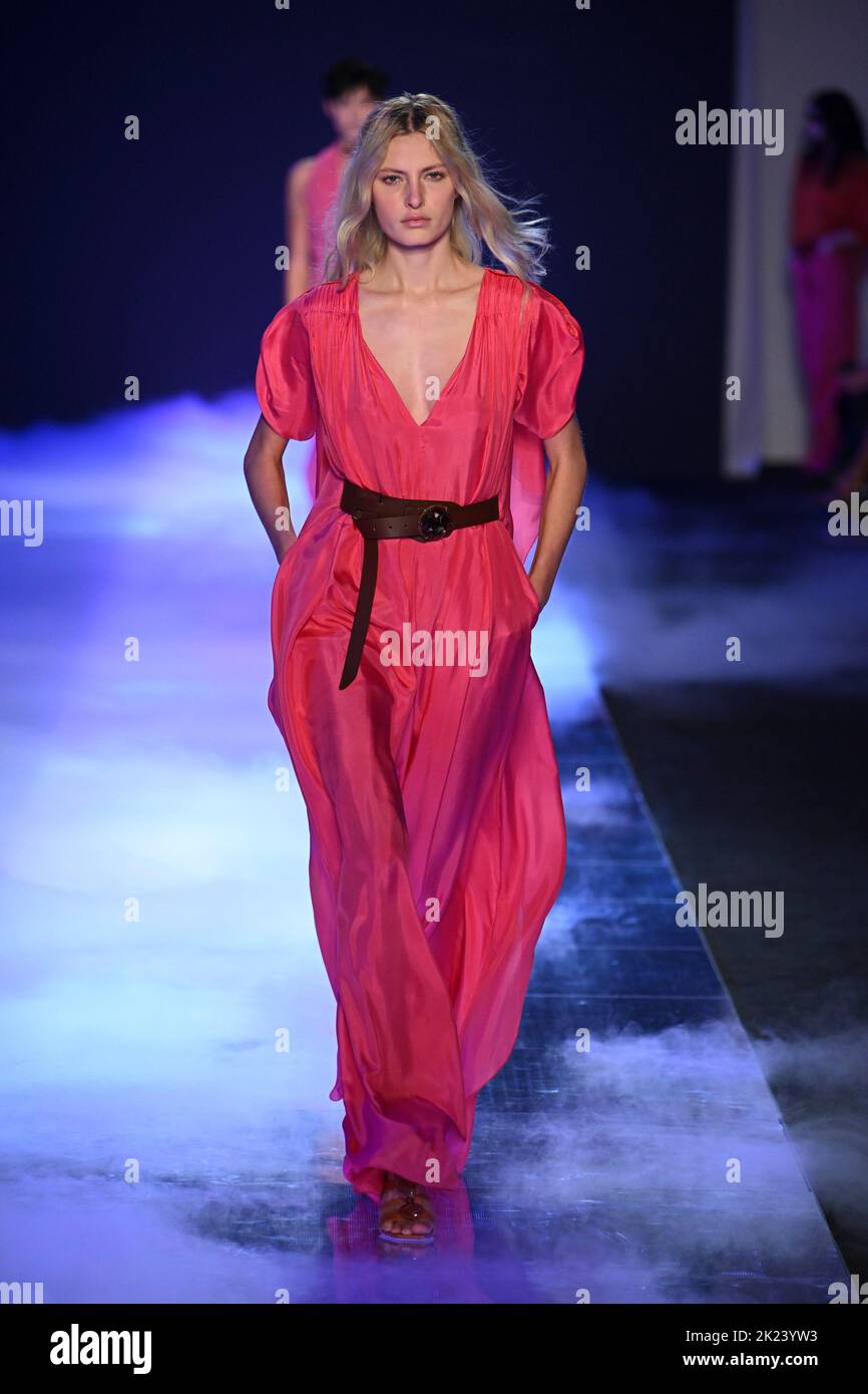 Model Felice Nova Noordhoff walks on the runway at the Alberta Ferretti ...