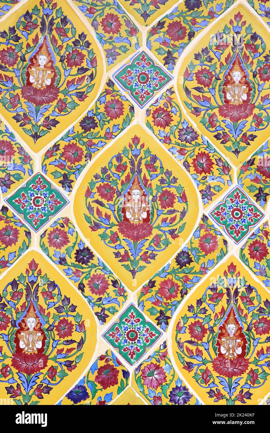 Beautiful detail of traditional Thai art "Print of Angle" decorated ...