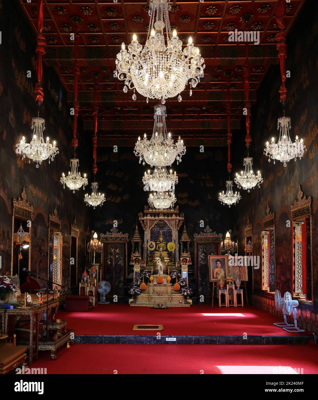 The Ancient Buddha statue install as The principal in Church at ...