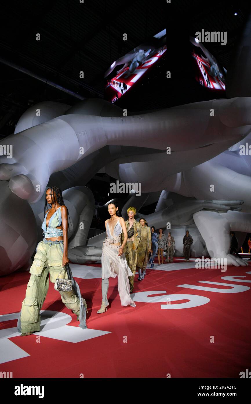 Milan Fashion Week - Women S/S 2023 DVibes Milan, Italy 21st September 2022 ©SGPItalia id 128220 ...
