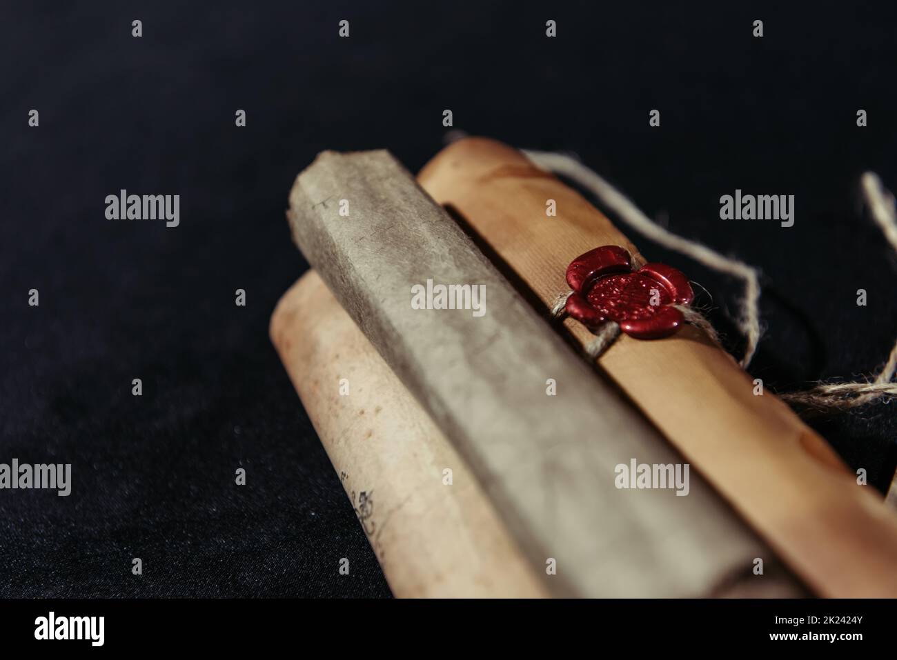 Christian manuscripts hi-res stock photography and images - Alamy