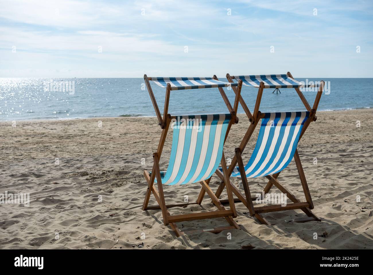 Empty beach open hi-res stock photography and images - Alamy