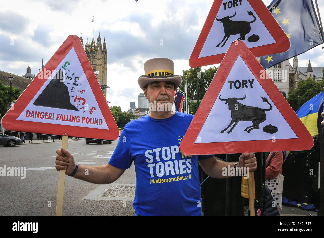 Stop brexit man 2022 hi-res stock photography and images - Alamy