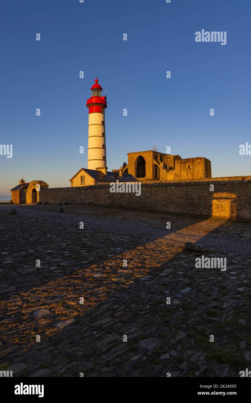 Saint-Mathieu Lighthouse, Pointe Saint-Mathieu in Plougonvelin ...