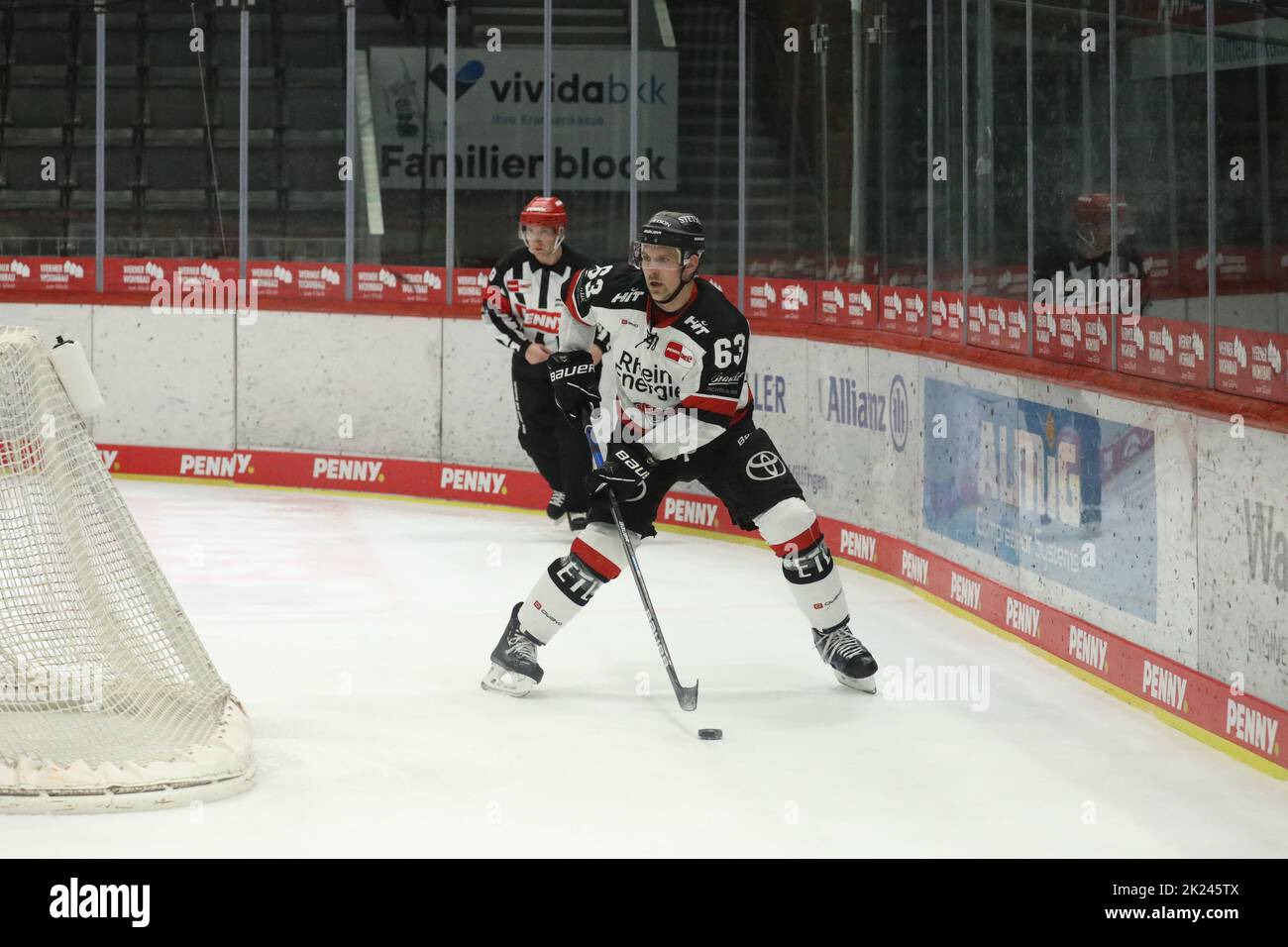 Patrick sieloff hi-res stock photography and images - Alamy