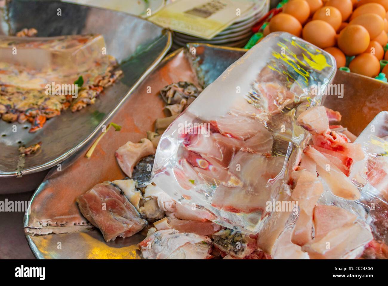 Disgusting unfamiliar Thai food and Chinese cuisine in street food ...