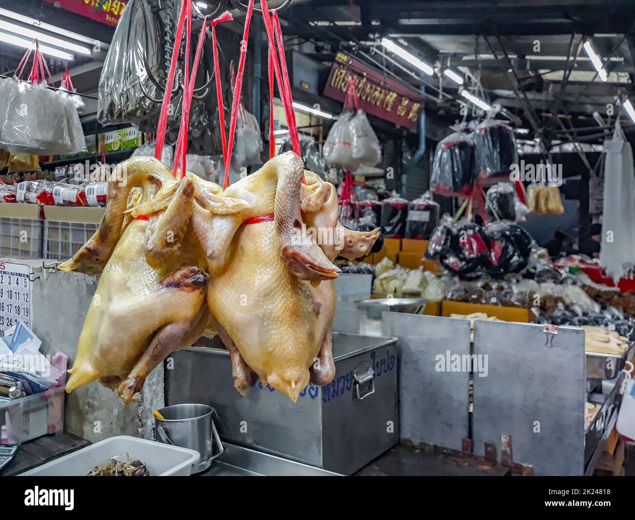 Disgusting unfamiliar Thai food and Chinese cuisine in street food ...