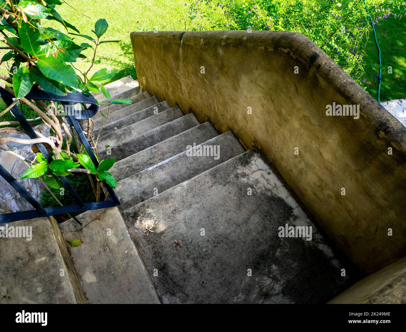 Stone veneer siding hi-res stock photography and images - Alamy