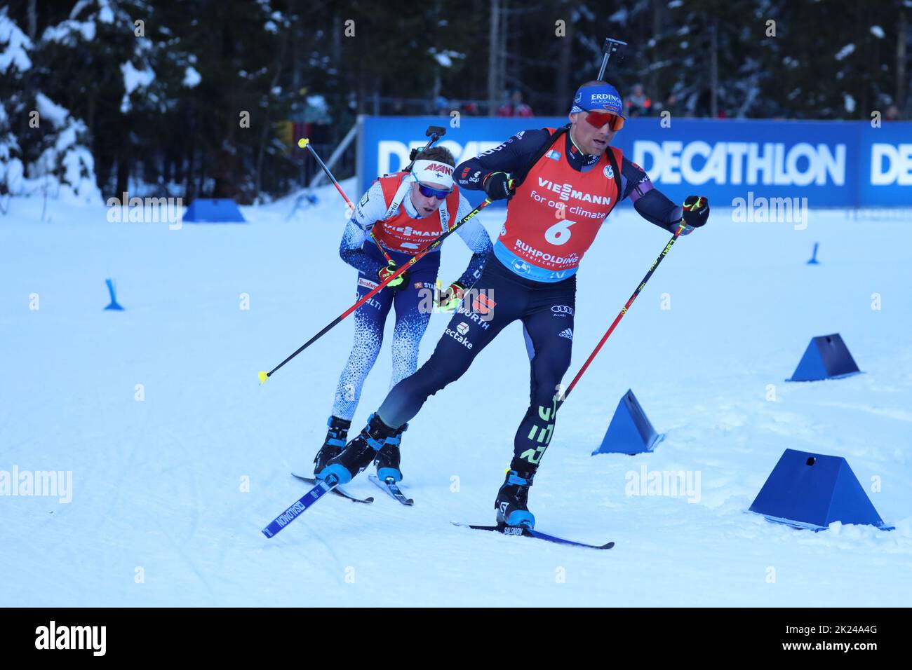 Erik Lesser (Frankenhain /Deutschland) beim IBU Biathlon Weltcup ...