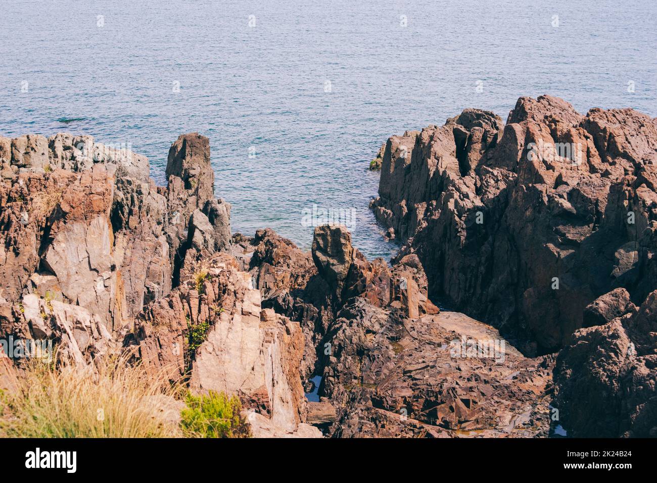Sea rock on the ocean coast Stock Photo - Alamy