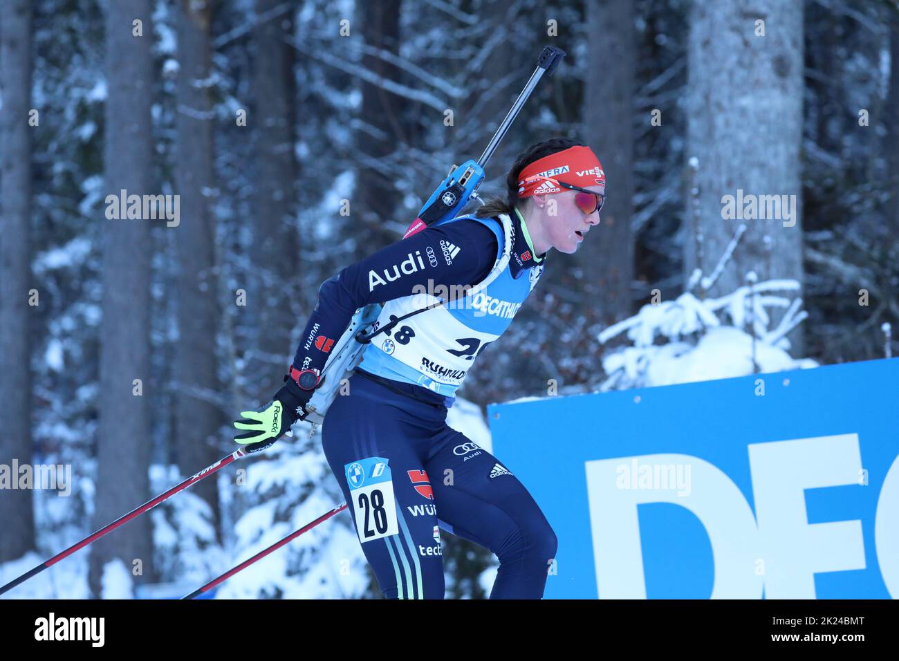 Denise Herrmann (WSC Erzgebirge Oberwiesenthal) beim IBU Biathlon ...