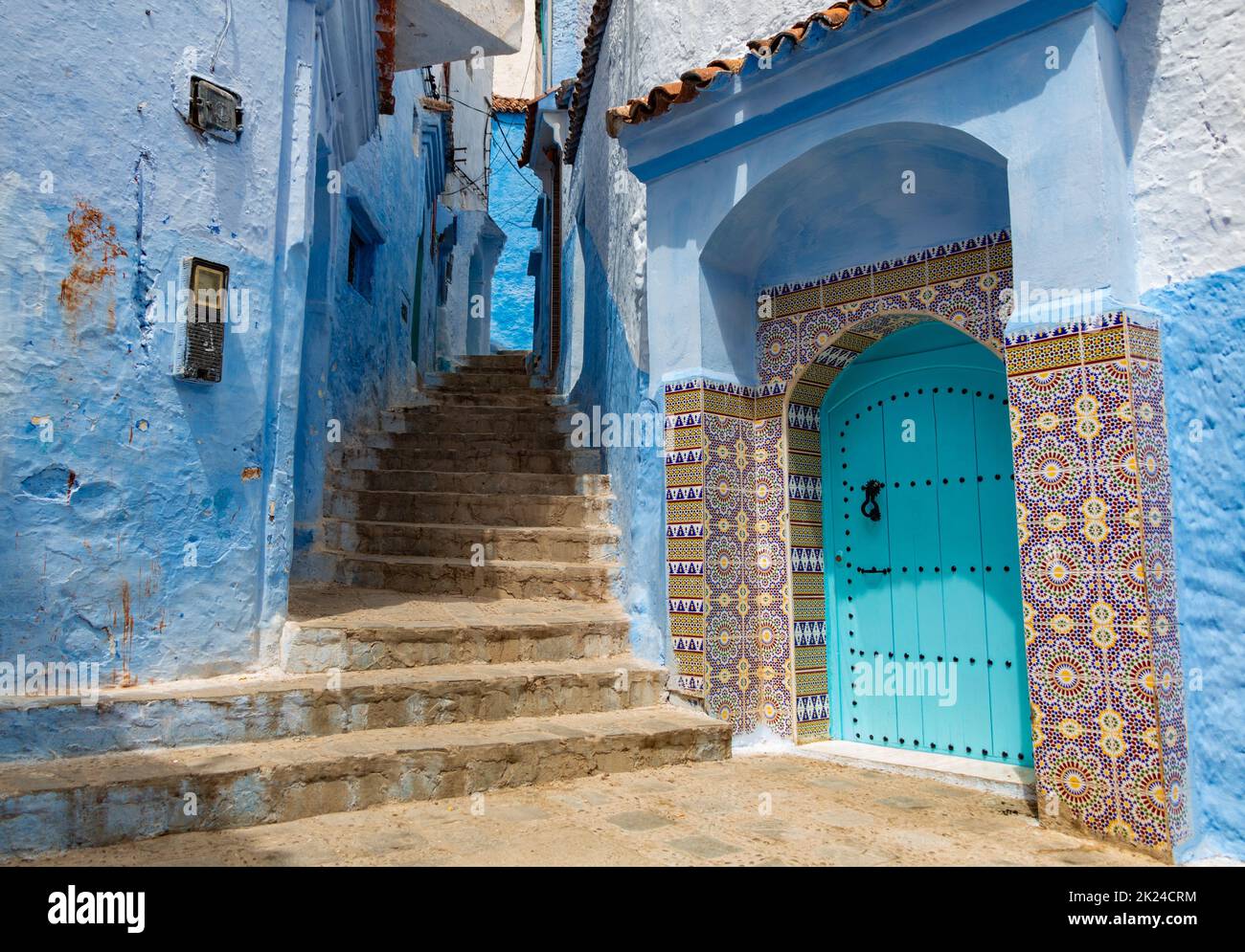 A picture of the blue streets of Chefchaouen Stock Photo - Alamy