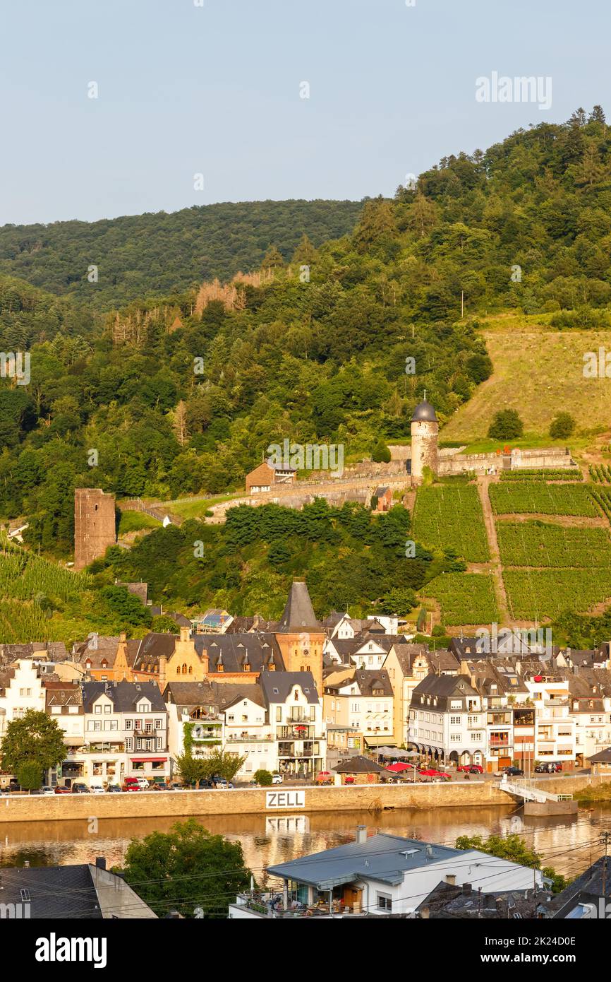 Zell an der Mosel town at Moselle river with vineyards wine portrait ...