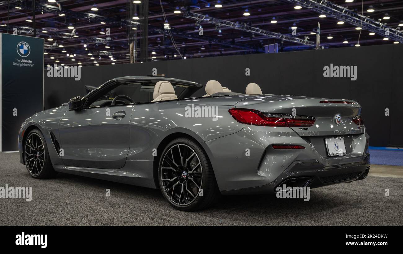 Bmw m850i convertible hi-res stock photography and images - Alamy