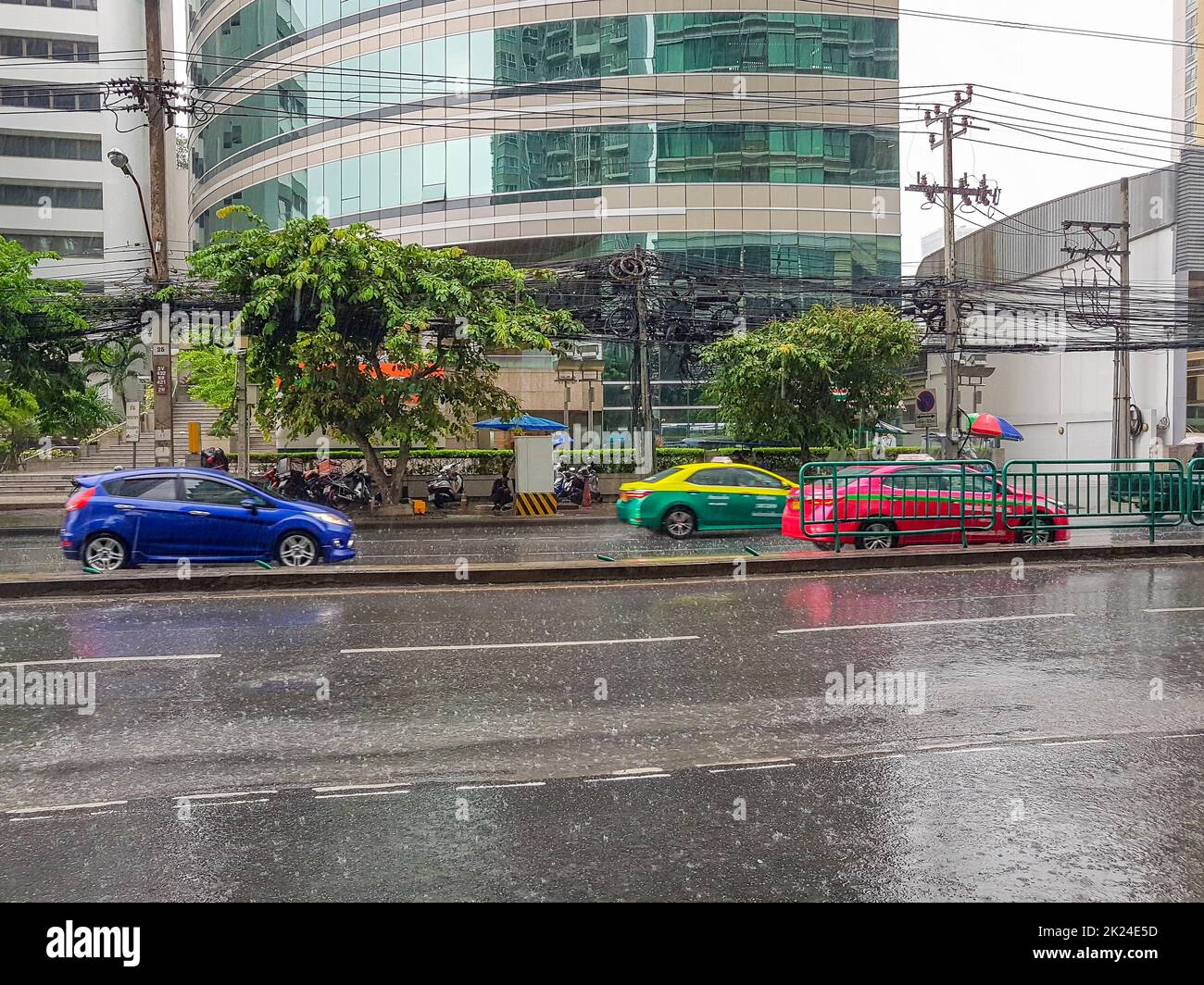 Rush hour with heavy traffic in the metropolis of Bangkok in Thailand ...