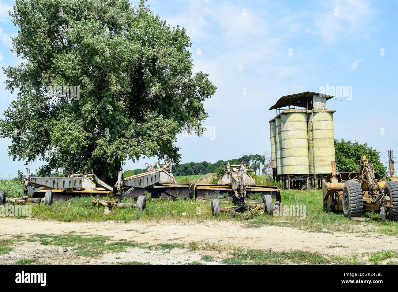 Steel grader hi-res stock photography and images - Alamy