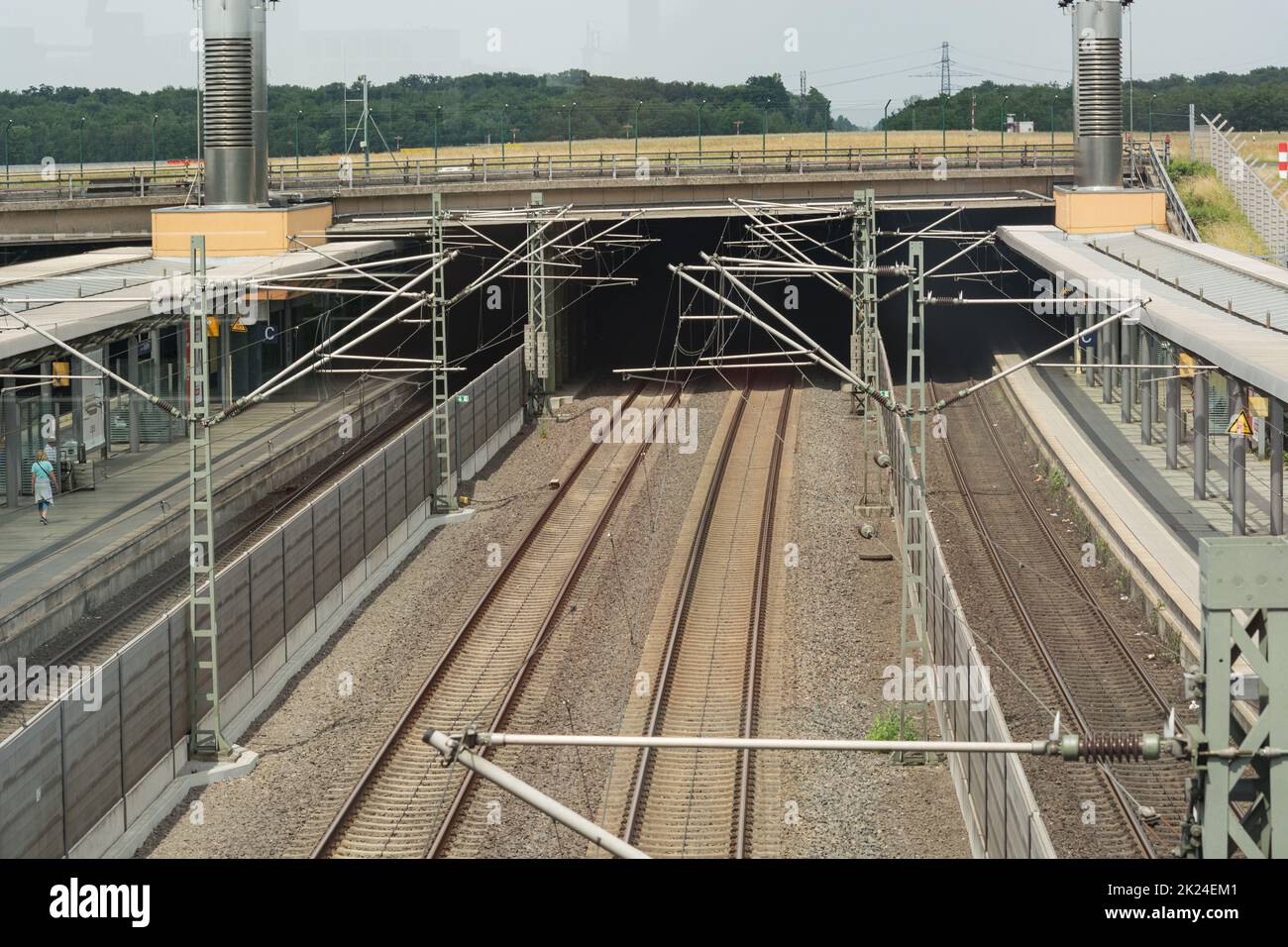 Dusseldorf, Nrw, Germany - June 18, 2019: Trains at Dusseldorf station ...