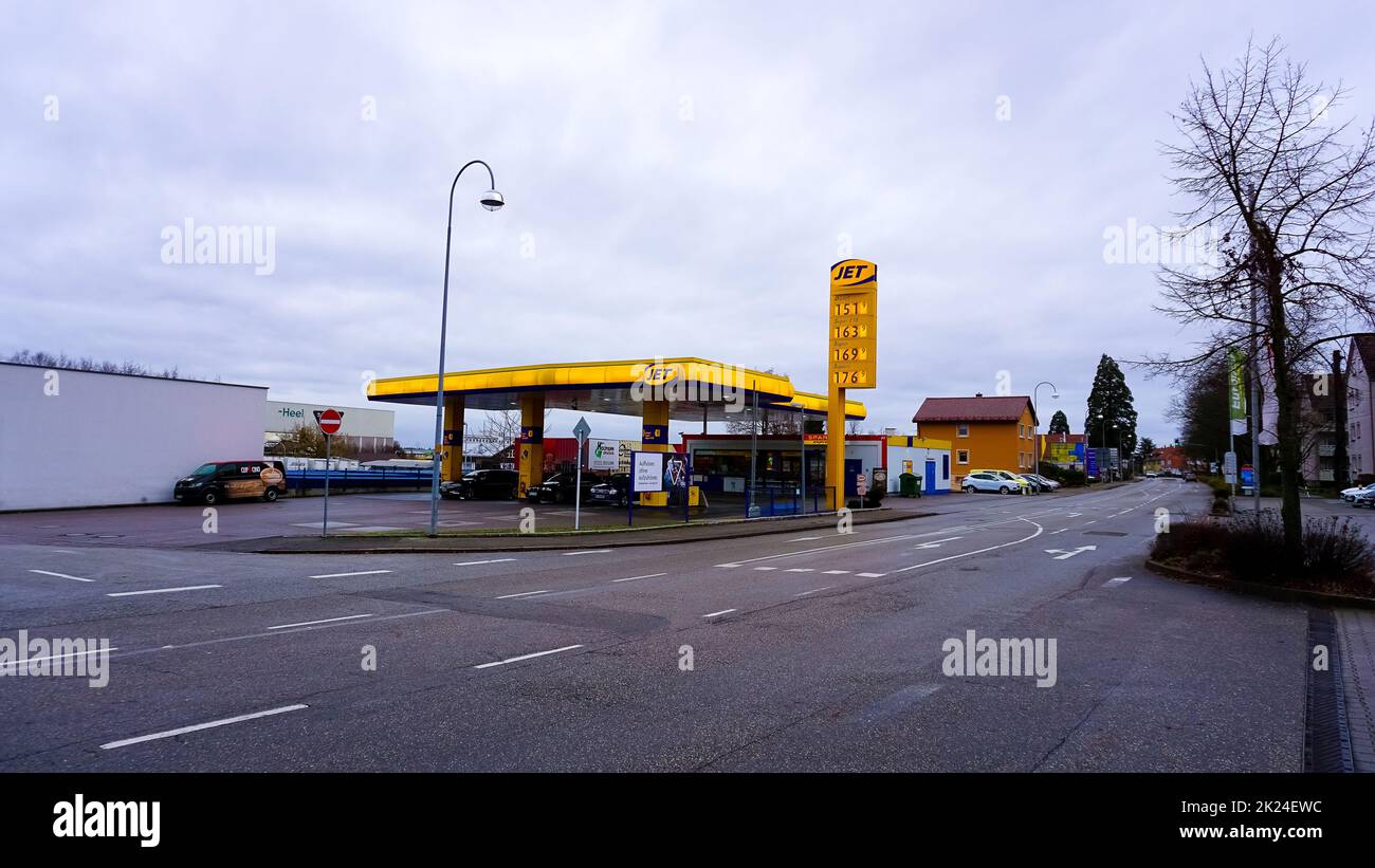 Unmanned filling station hi-res stock photography and images - Alamy