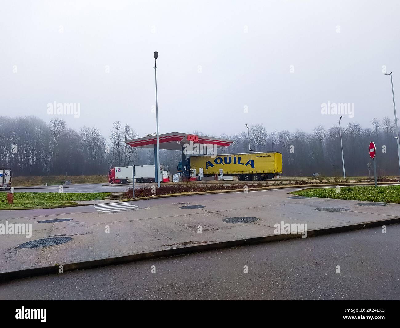 Avia gas hi-res stock photography and images - Alamy