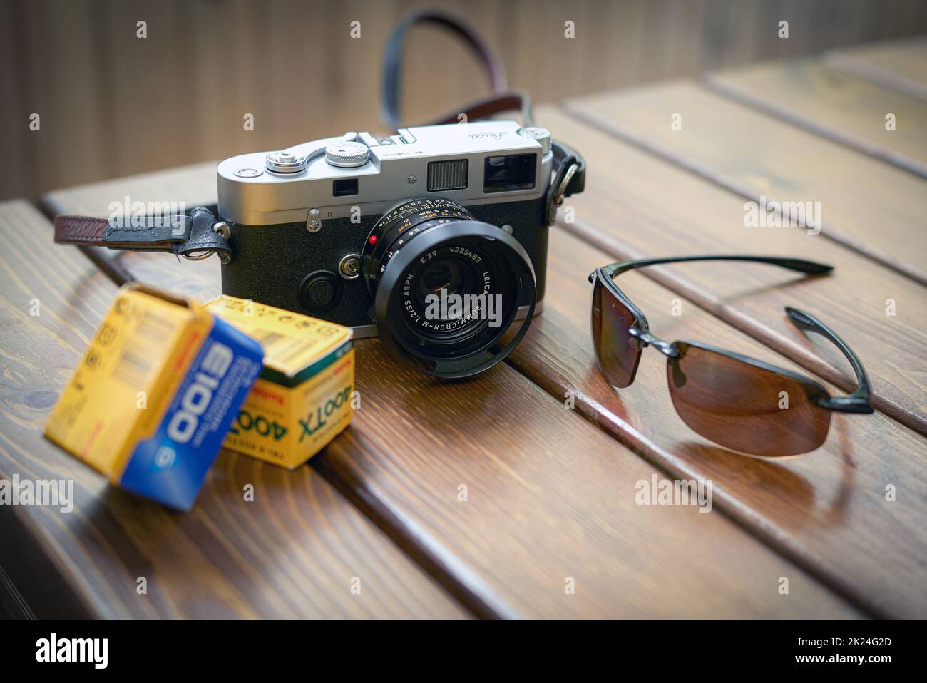 Coloured films hi-res stock photography and images - Alamy